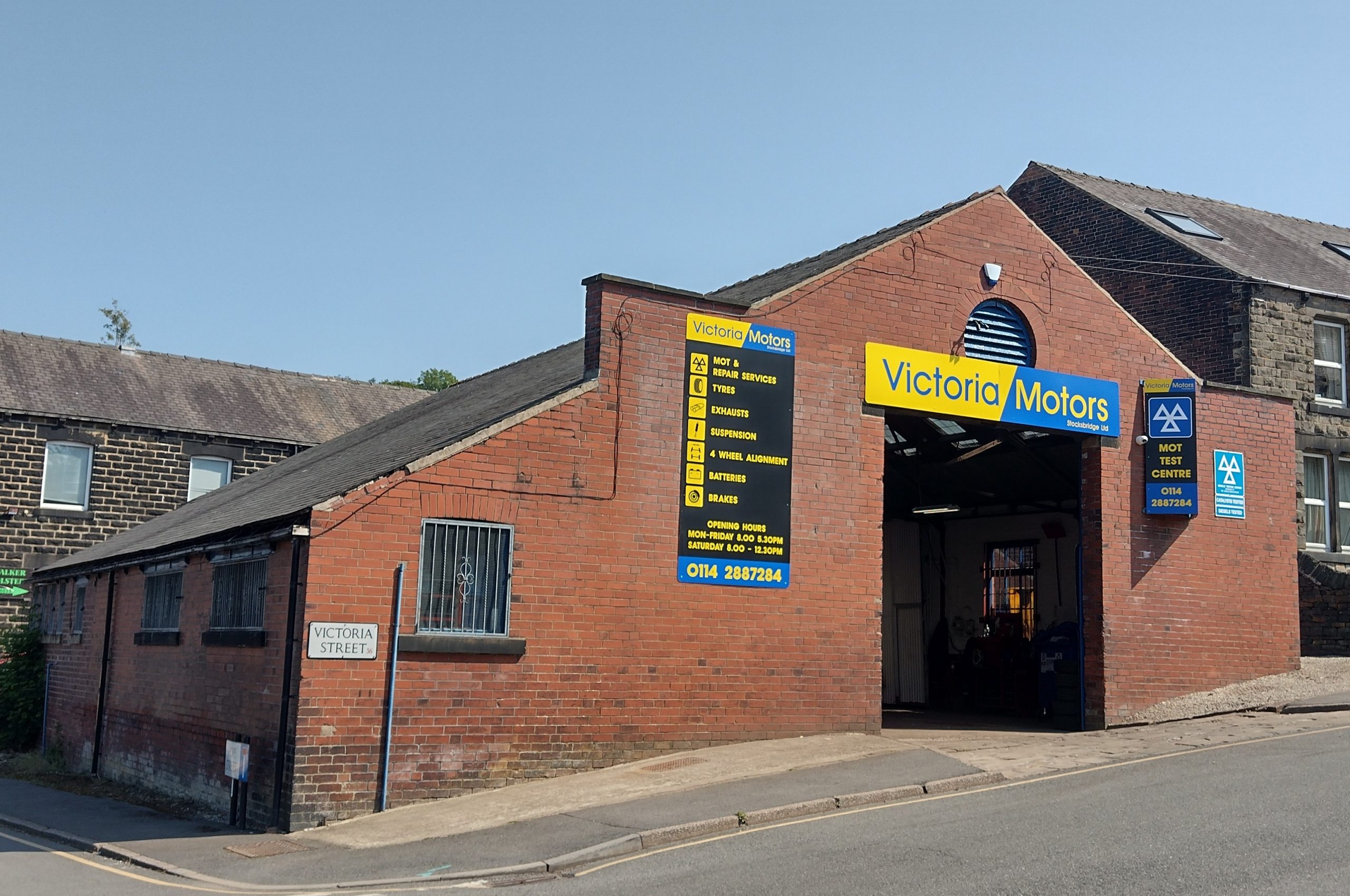 Victoria Motors, Stocksbridge - Victoria Motors, Stocksbridge